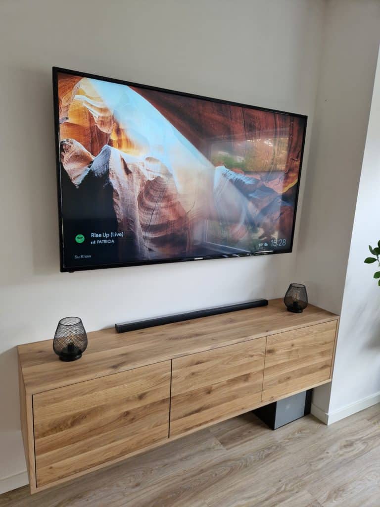 Eiken TV meubel Nina met lades of deuren kopen? Bestel nu [20%]